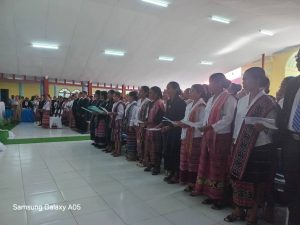 Profesor 423 Simu Posse Ingresu Espesial Iha Baucau | LIFAU PRESS